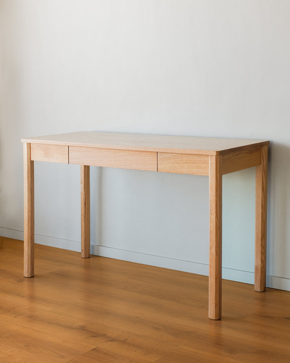 Mino Work Desk – By The Form